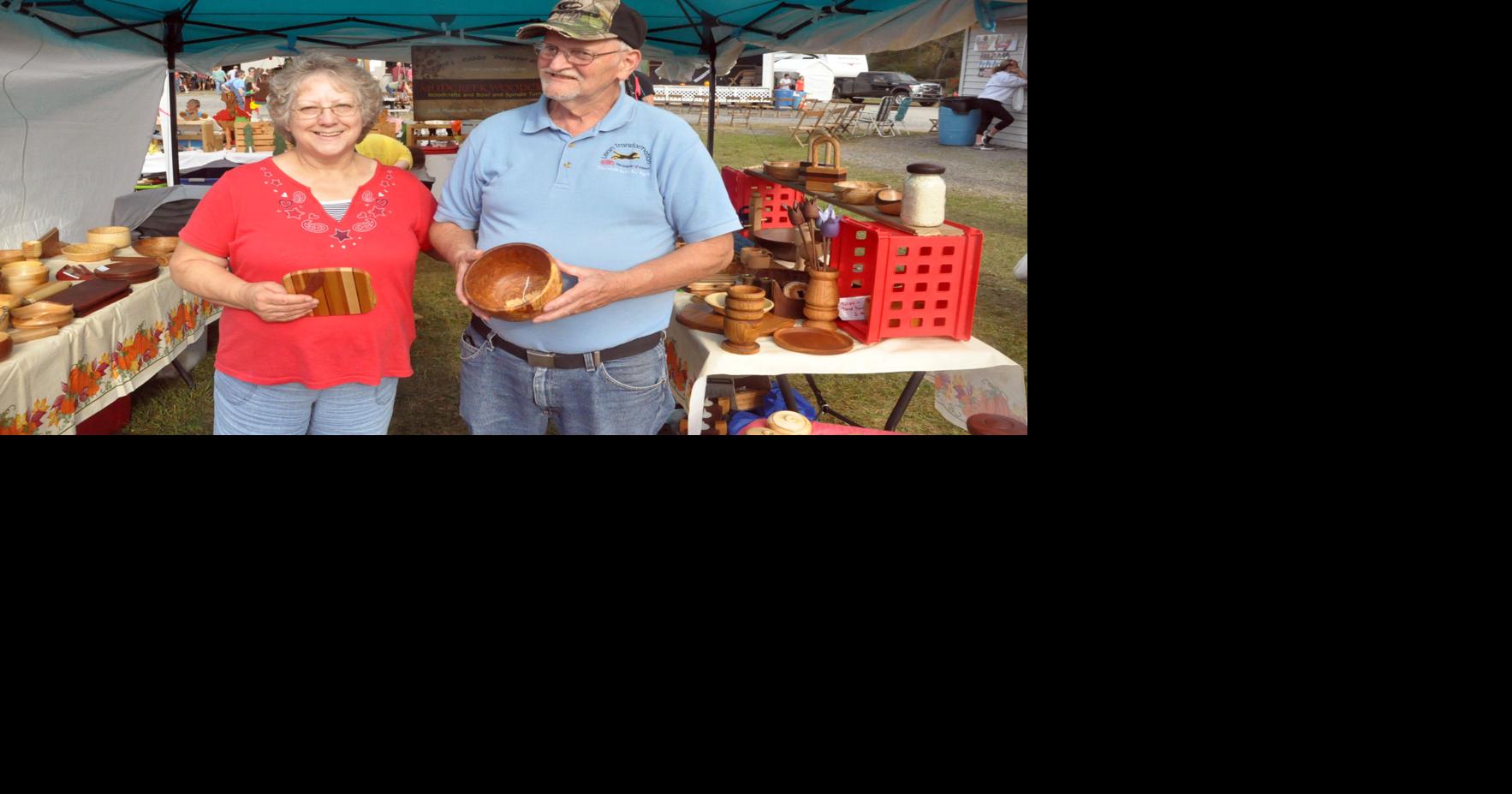 Buyers of crafts drawn to Canton Fall Fling Festival | Local/Regional ...