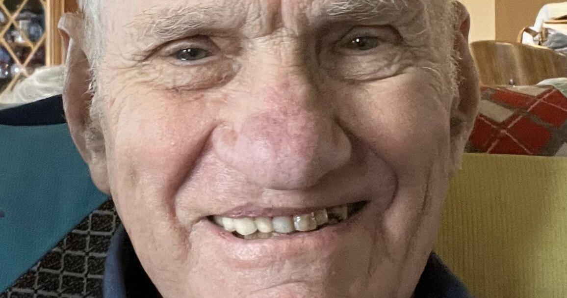 Edward Louis Burnside | Obituaries | thedailyreview.com