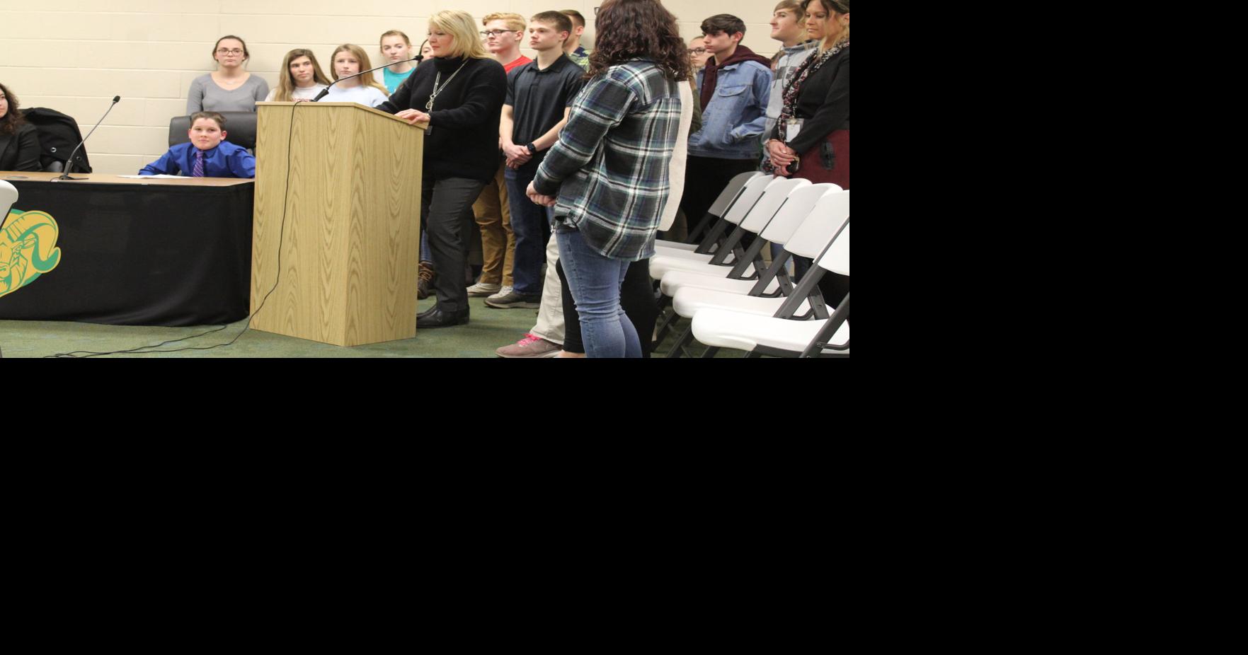 Wyalusing School Board honors FBLA | Local/Regional | thedailyreview.com