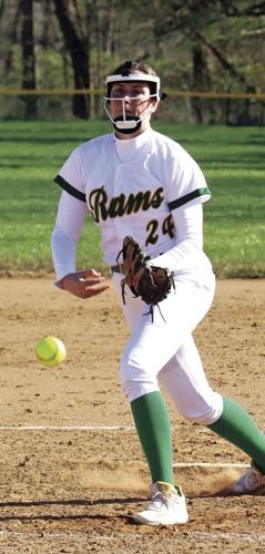 Johns perfect in three-inning win | Sports | thedailyreview.com