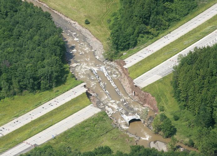 Focus on the Flood of 2006: Stories from the Flood | | thedailystar.com