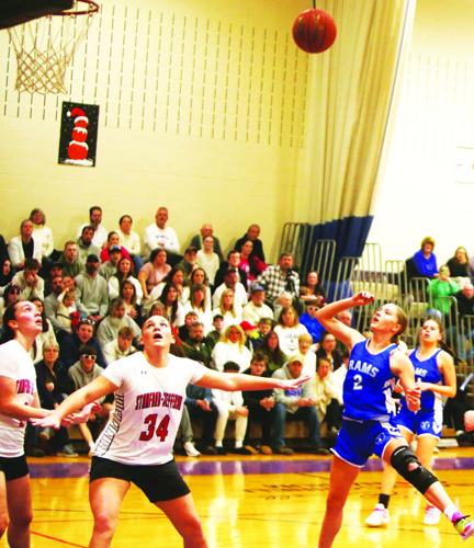 High School Roundup: Hoyt scores 2,000th point as S/J girls top SK/A ...