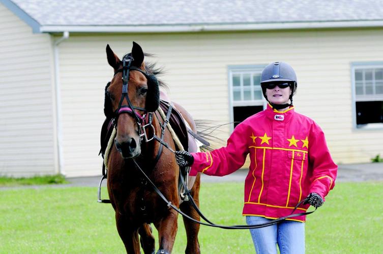 Racing Under Saddle | Lifestyles | thedailystar.com