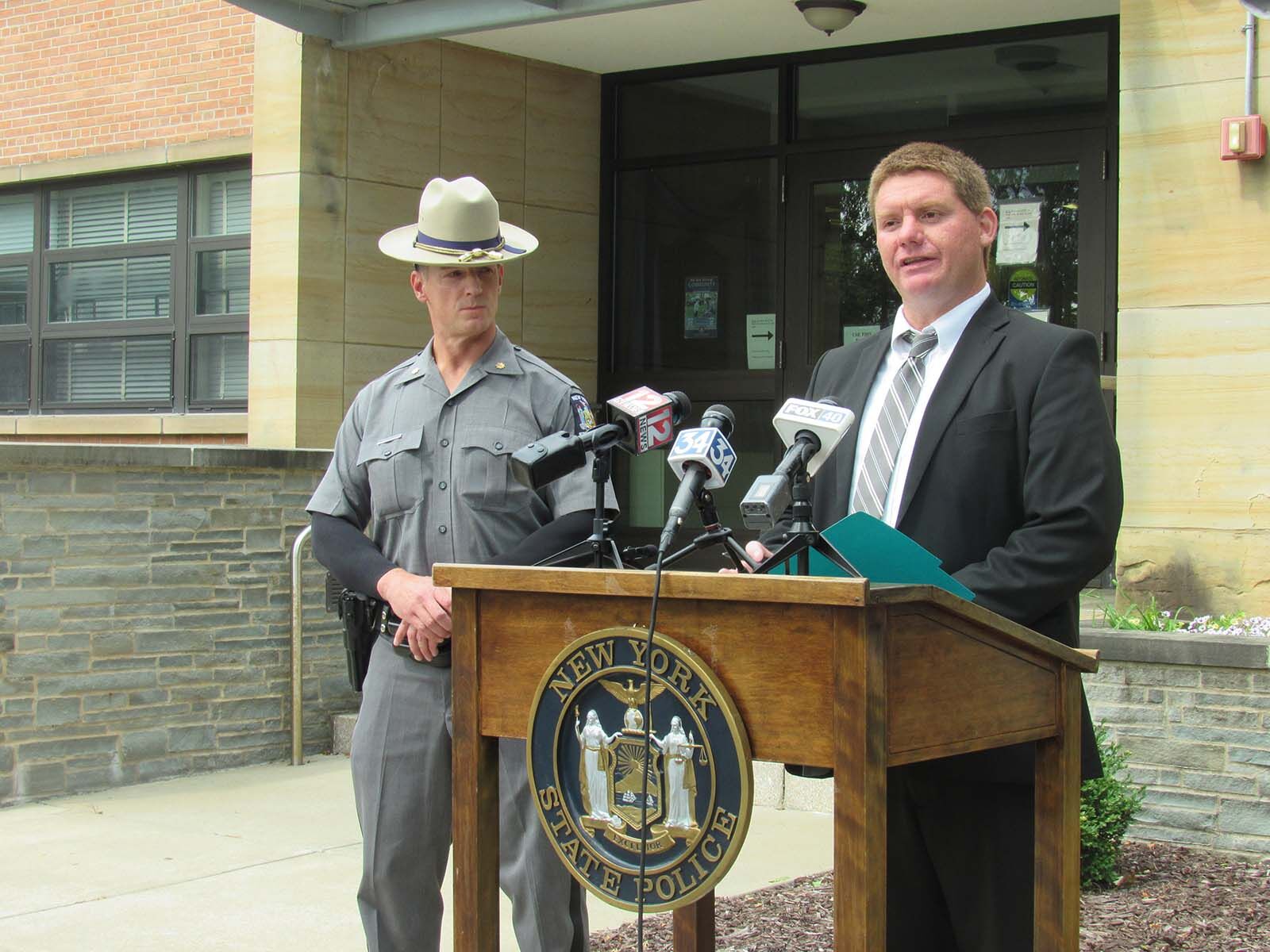 Man charged with manslaughter in death of firefighter | Local News ...