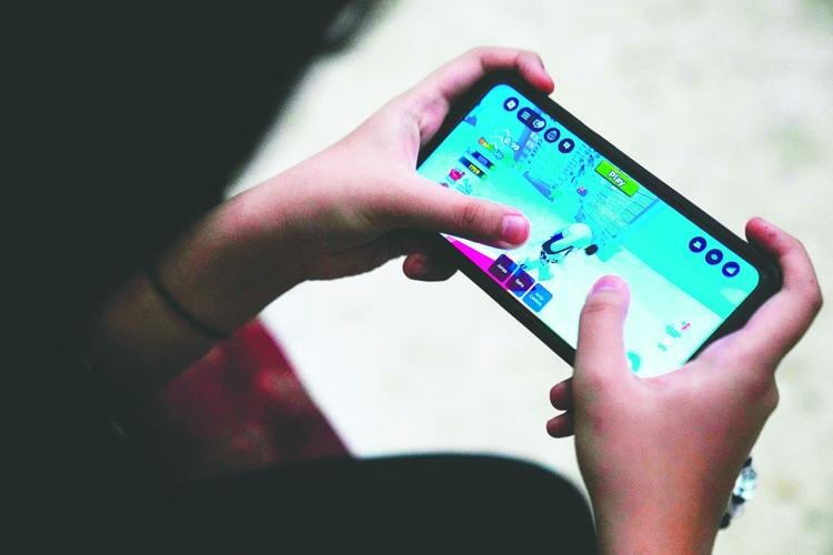 Kids & Screens: Parents, kids seek balance in digital age | National ...