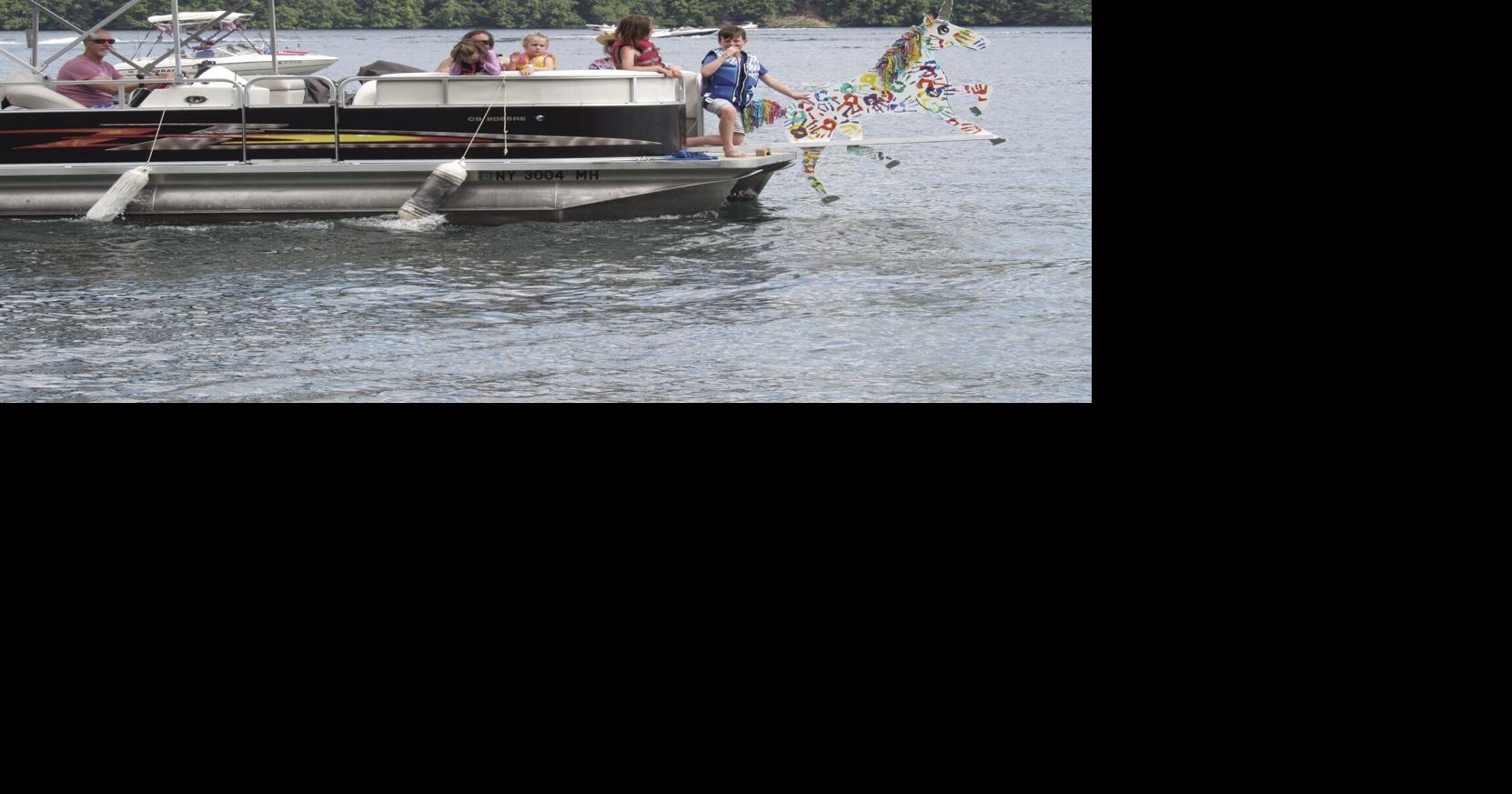 Sun shines on Cooperstown boat parade | | thedailystar.com