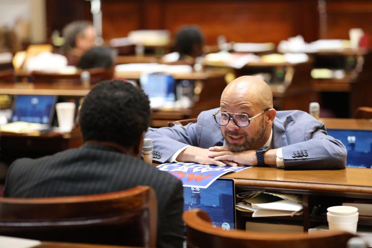 Republicans are rushing to redraw districts before midterms. Here's ...