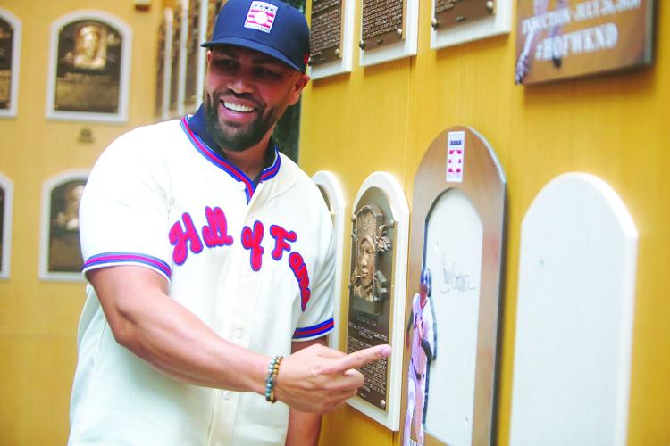 Beltrán, Jones make first HOF appearance | | thedailystar.com