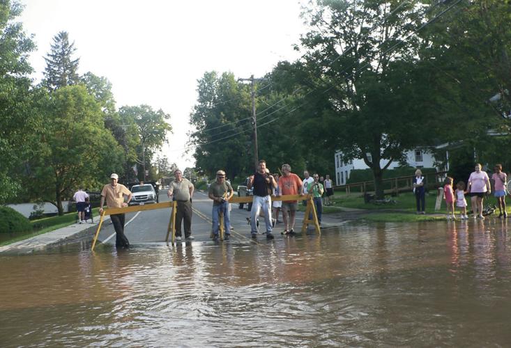 Focus on the Flood of 2006: Stories from the Flood | | thedailystar.com