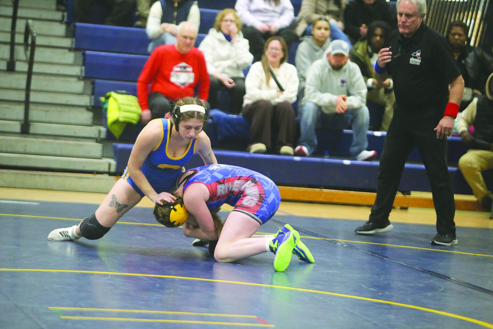 High School Roundup: Bulldogs, Hawkeyes get big boys basketball wins ...