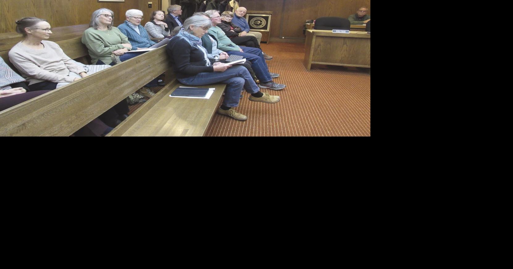 Deer Management Taskforce reports to council committee | News ...