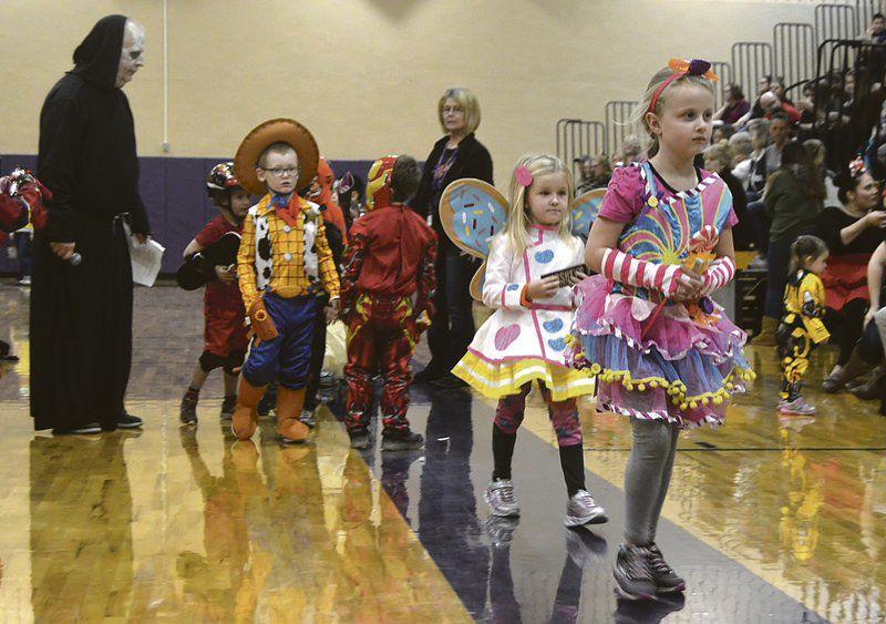 Students, staff parade in costume | Local News | thedailystar.com