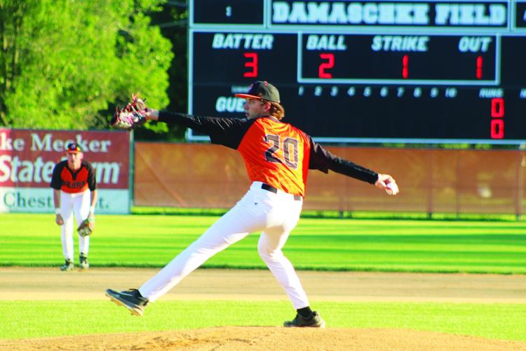 Outlaws start season with road wins, drop home opener to Glens Falls ...
