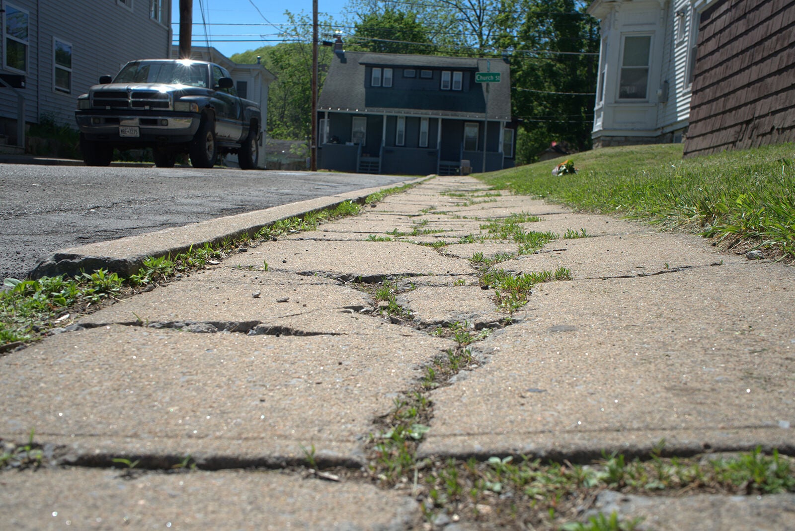 Oneonta considers sidewalk repairs, creating parking permit | Local ...