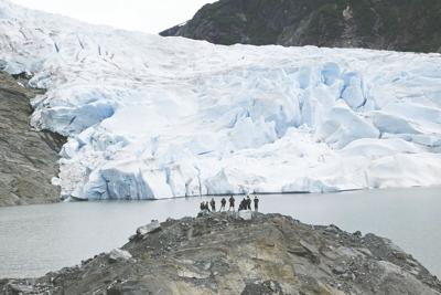 Observing local climate change for 36 years | Columns | thedailystar.com