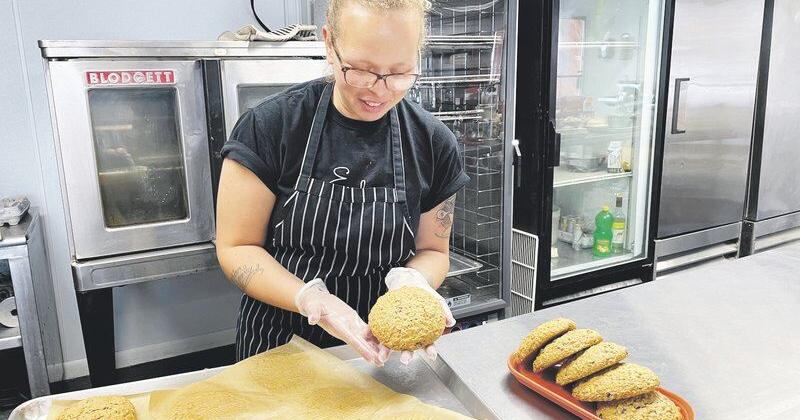 Bainbridge cakery offers tasty treats | Business News | thedailystar.com