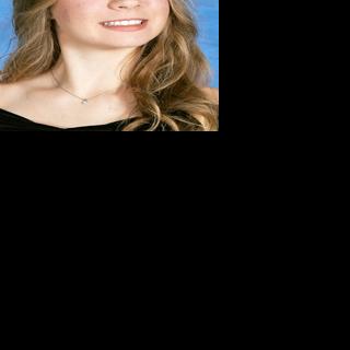 Greenback School's valedictorians Allison Morehouse and Betsy Tiller ...