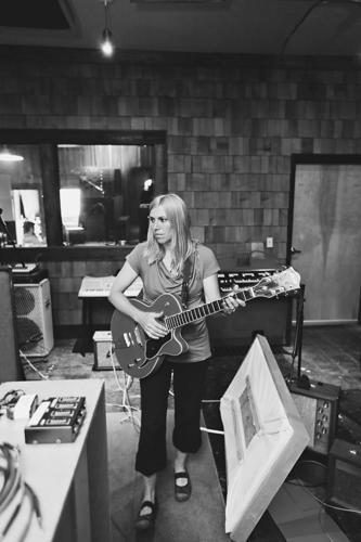 Robinella invites listeners to 'Get Down South,' but only live (for now ...