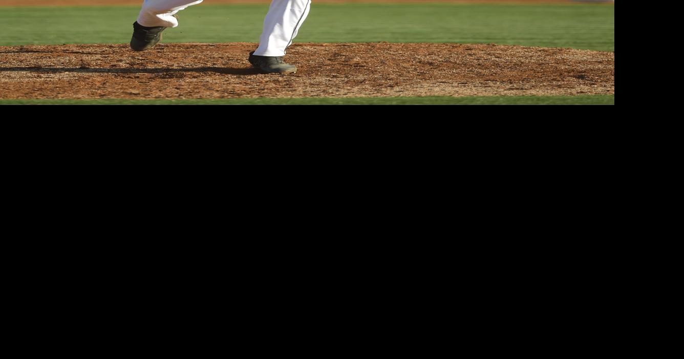 Caden Lawson develops curveball, showcases 'it factor' as Greenback's ...