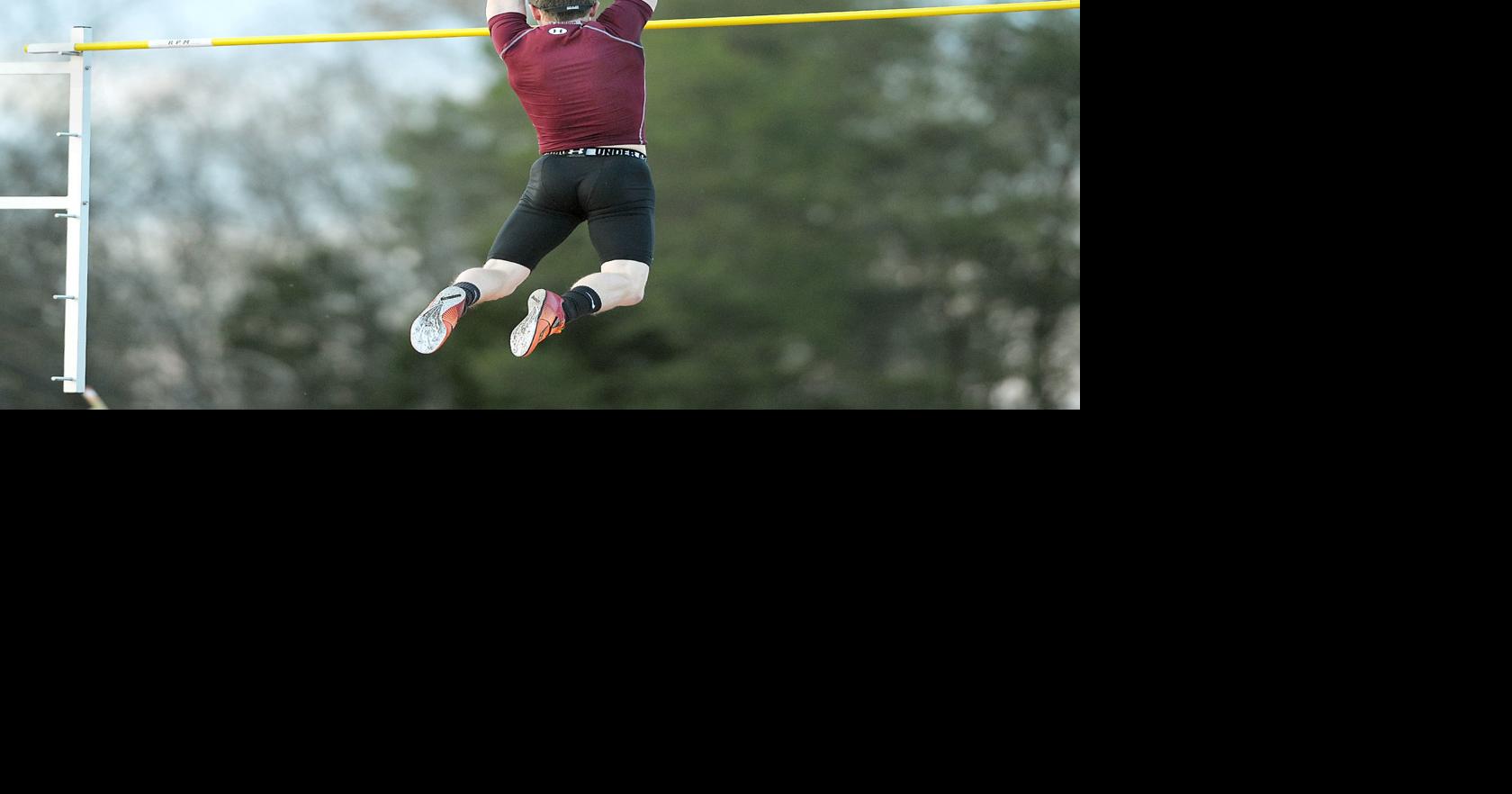 Alcoa boys win first track and field sectional, girls finish runner-up ...