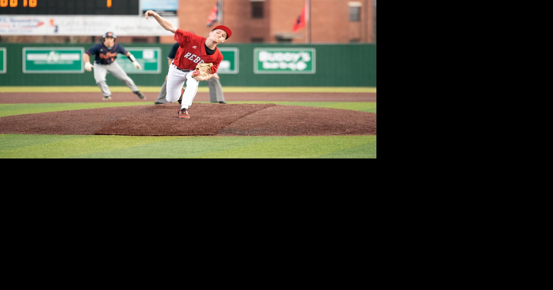 Carter Finlay pitching like an ace for Maryville | Sports ...