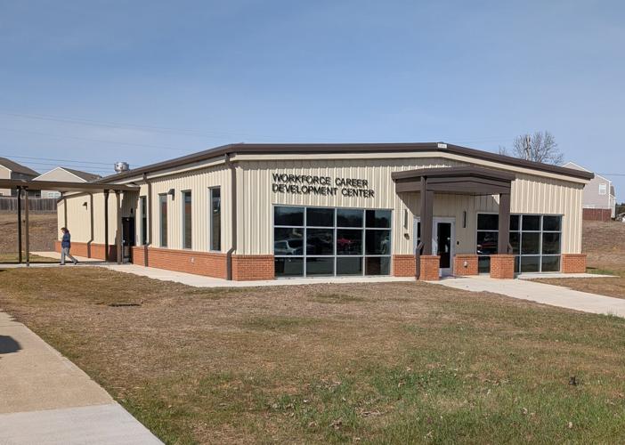 Blount County Schools cut ribbon on renovated Career and Technical ...
