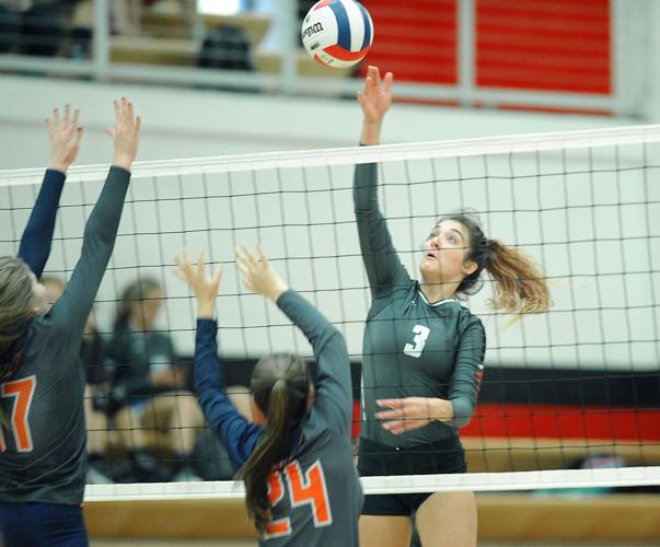 Madison Coulter signs with UT to fulfill dream | Sports | thedailytimes.com