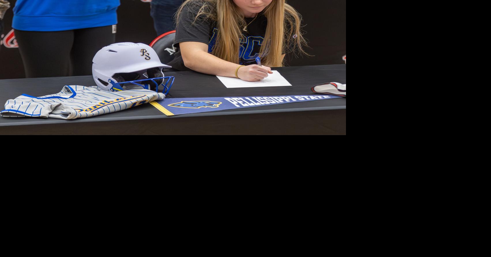 Maryville's Layla Washburn signs with Pellissippi State softball ...