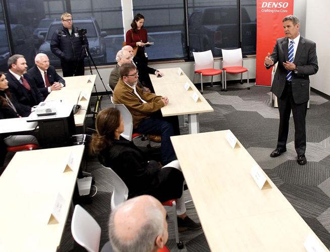 Lee visits new DENSO North America Central Region Technical Training ...