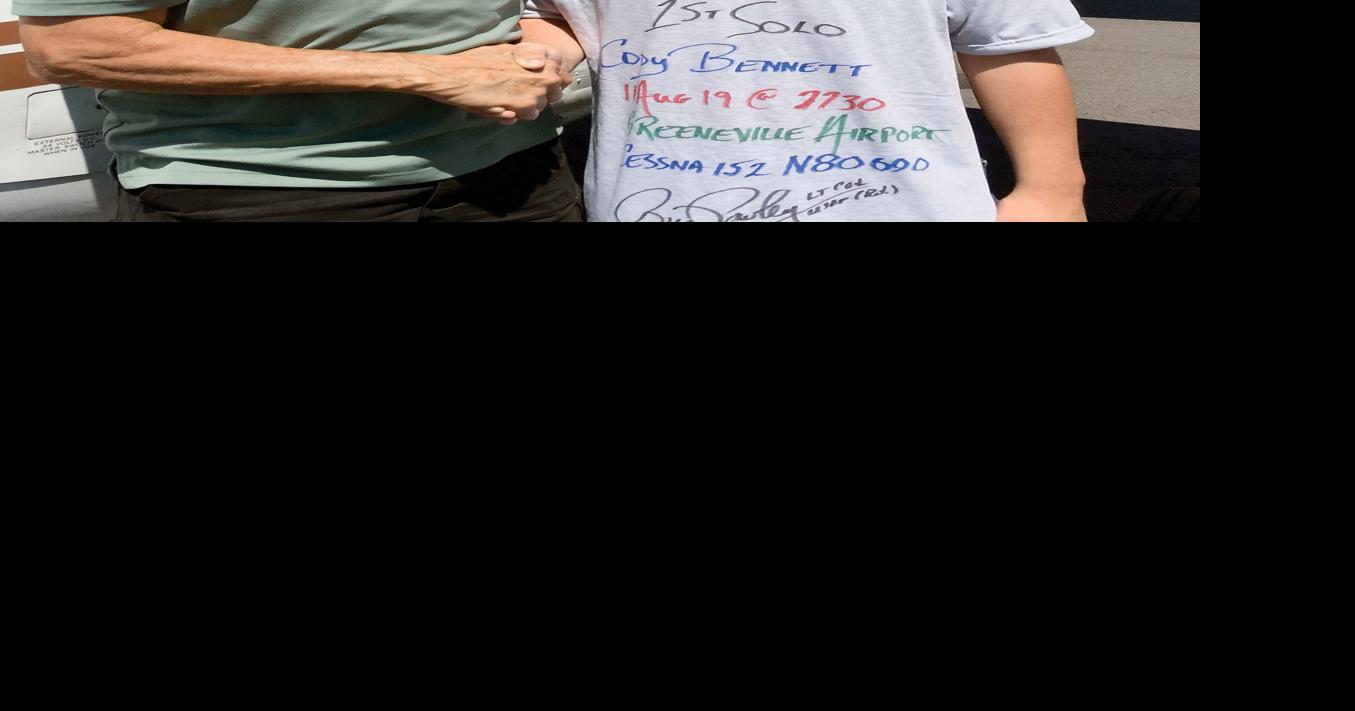 Cody Bennett with instructor Lt Colonel Bill Powley, U.S. Air Force ...