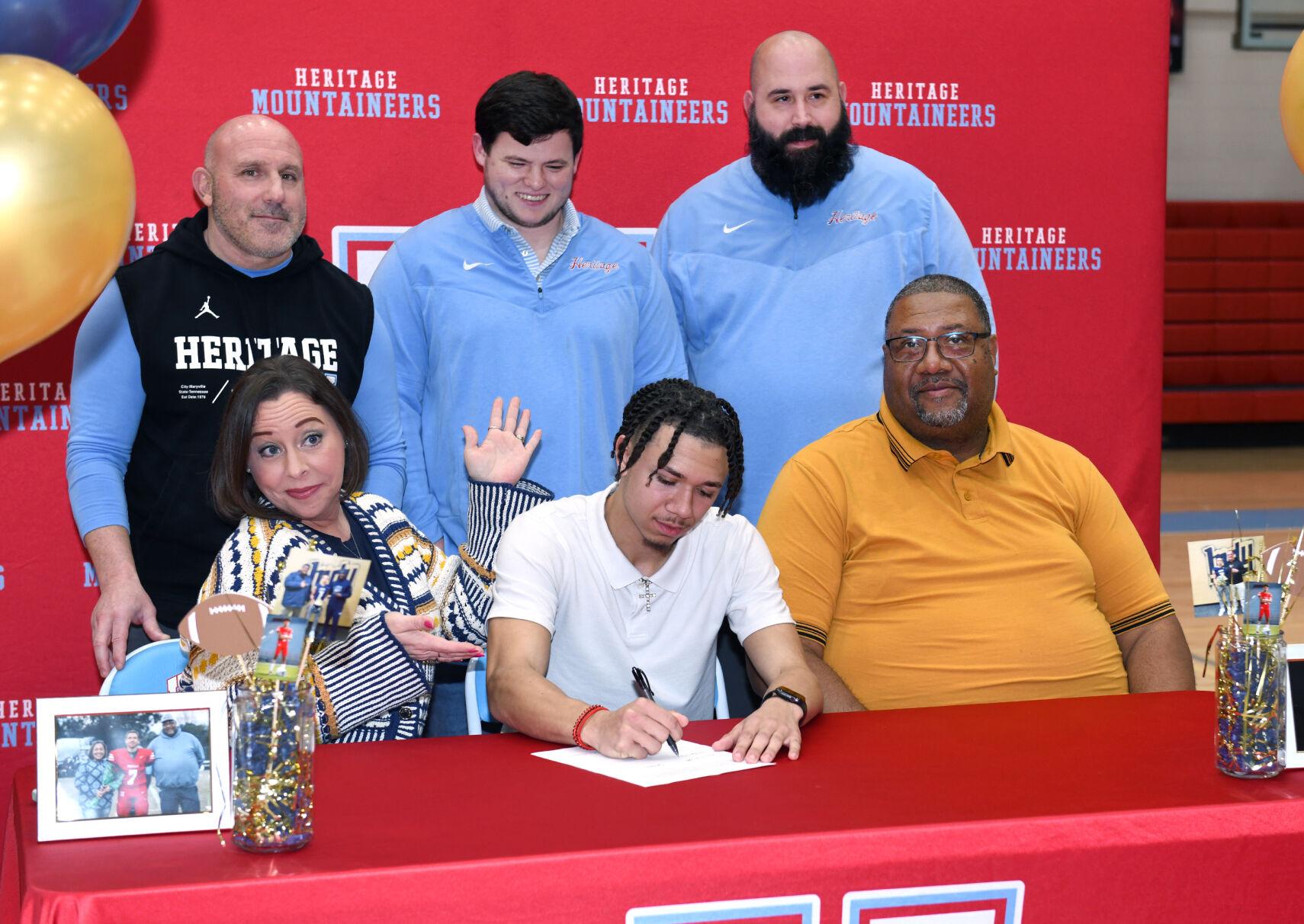 Heritage High's Dominick Stevens signs with Independence Community ...