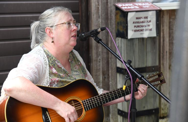 The Great Smoky Mountains Institute at Tremont welcomes visitors at ...