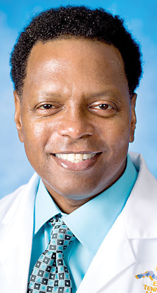 New device helps patients battling chronic headaches | Community ...