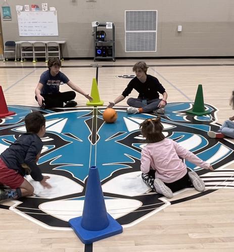 Carpenters Middle School students test teaching careers at elementary ...