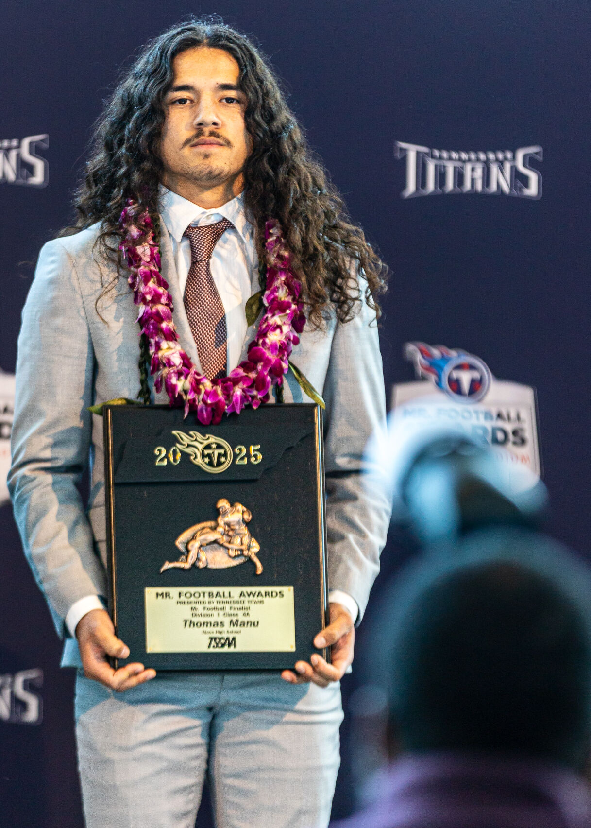 Alcoa's Thomas Manu finishes finalist for 4A Mr. Football to ...