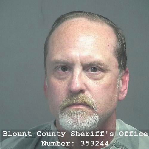 Two charged with forgery | News | thedailytimes.com