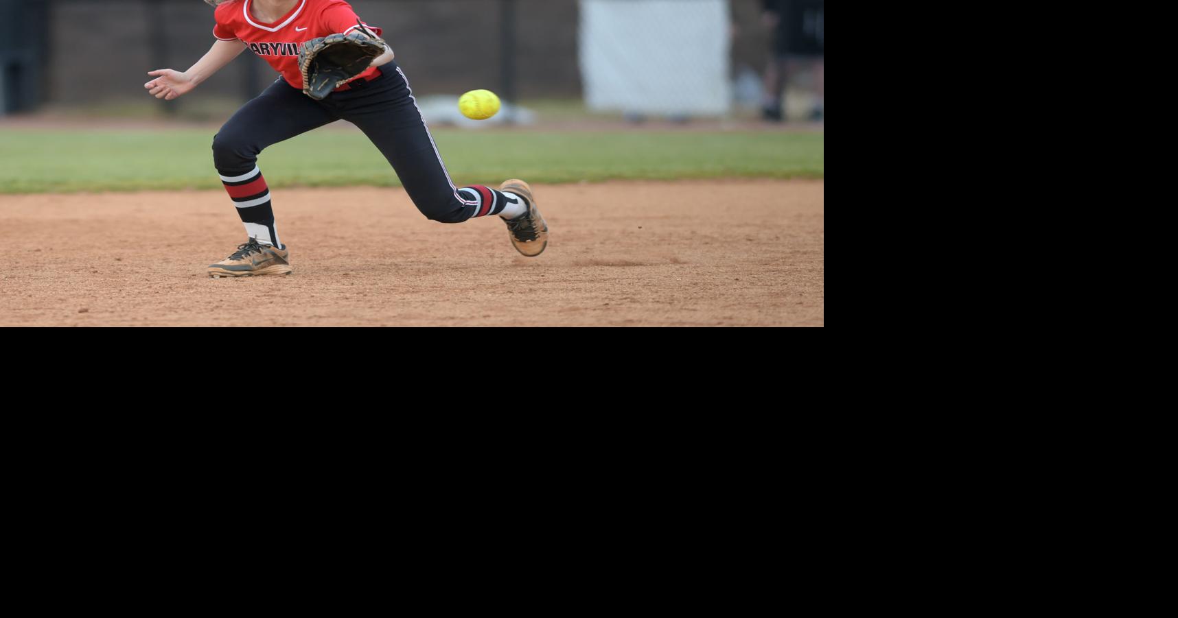 After losing lead, Maryville softball builds bigger one in district ...