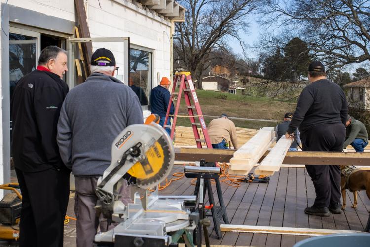 Rebuilding after a storm: Veterans of Foreign Wars Post 5154 members ...