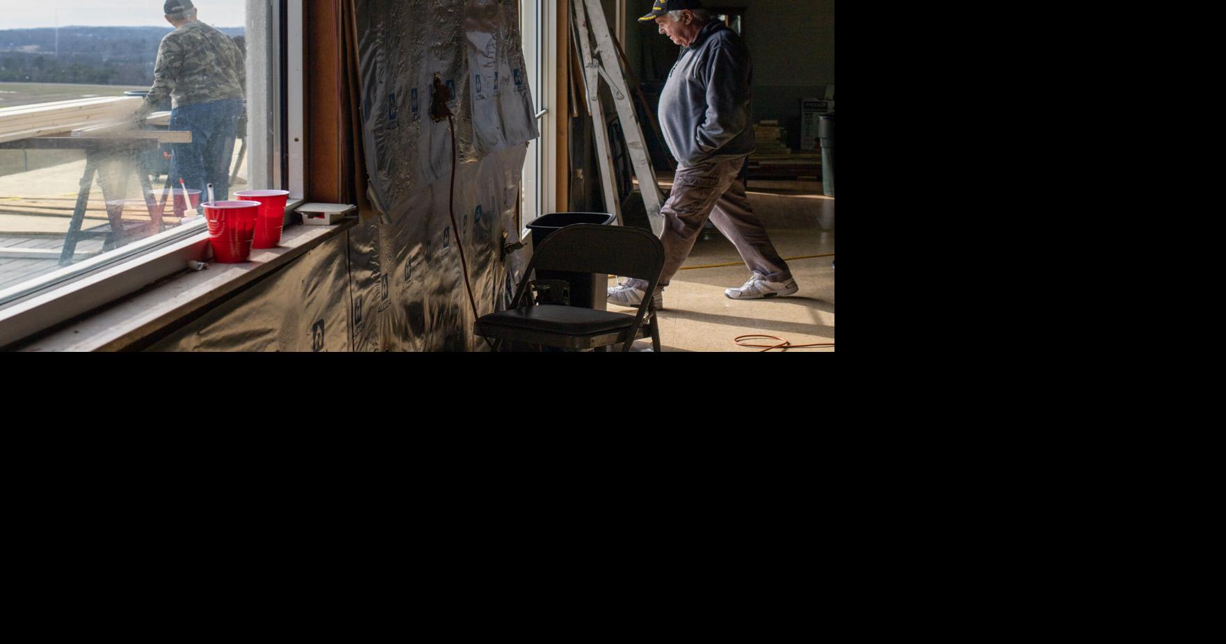 Rebuilding after a storm: Veterans of Foreign Wars Post 5154 members ...