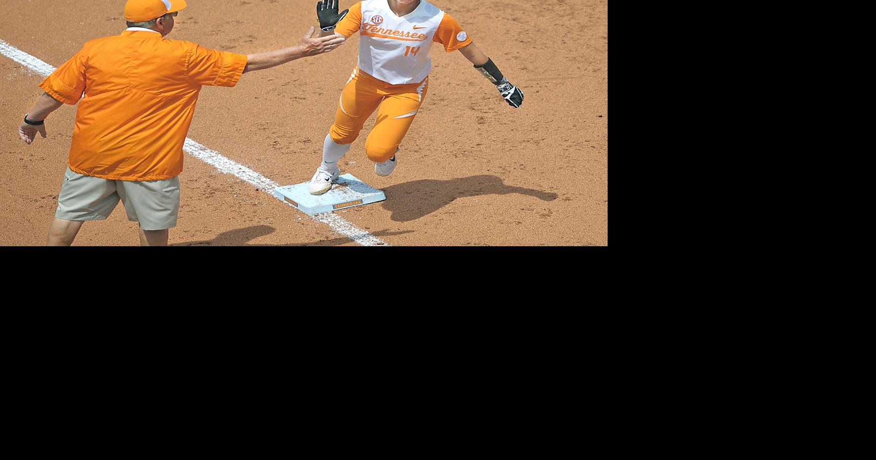 Megan Geer's grand slam stuns top-ranked Florida softball | Sports ...