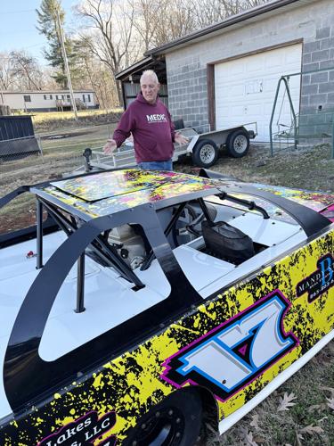 He's back: Frank Woody strapping on harness for more racing around ...