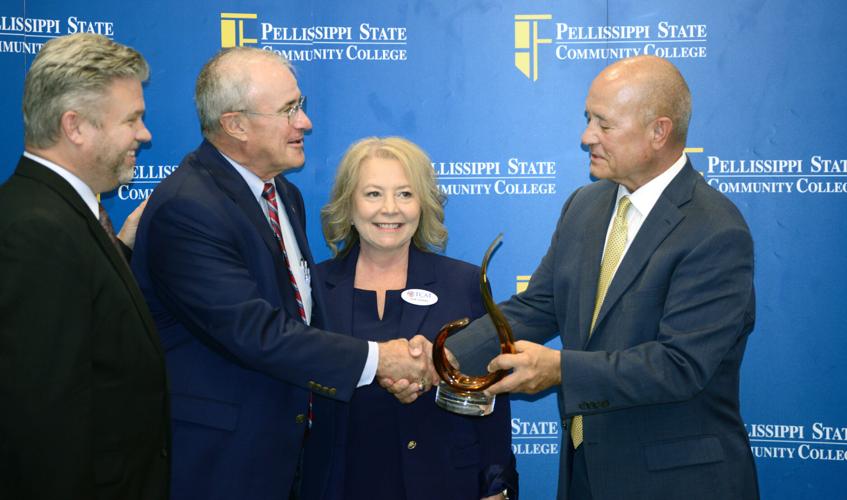 Tennessee Board of Regents honors Rep. Jerome Moon, Wes Stowers for ...