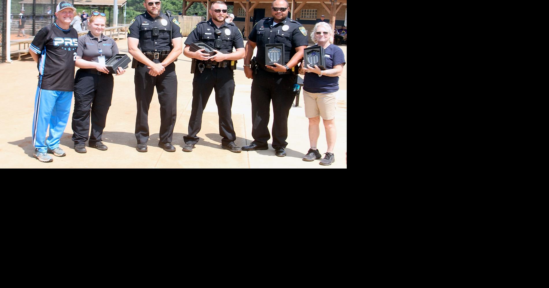Michigan man finally able to thank Blount first responders for saving ...