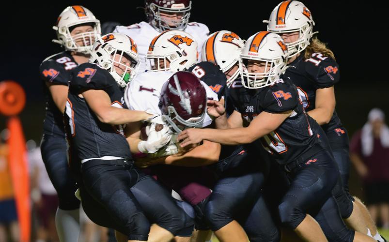 Dobyns-Bennett dashes William Blount’s playoff hopes in key region game ...