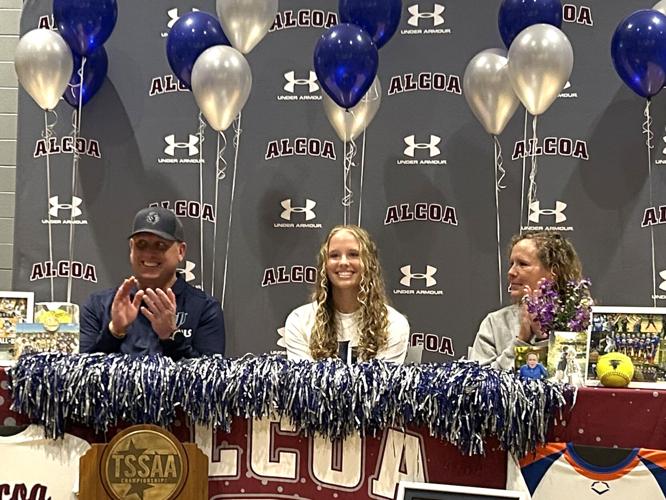 Alcoa's Dylan Jablonski signs with Johnson softball | Sports ...