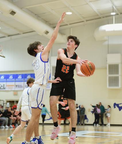 'Eagleton is here': Royals ready for varsity schedule in 2023-24 ...