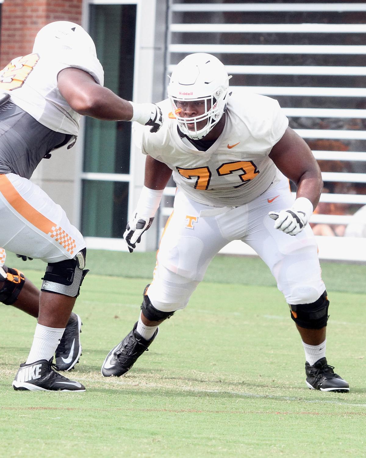 Vols’ Trey Smith ‘completely blessed’ to be on the field | Sports ...