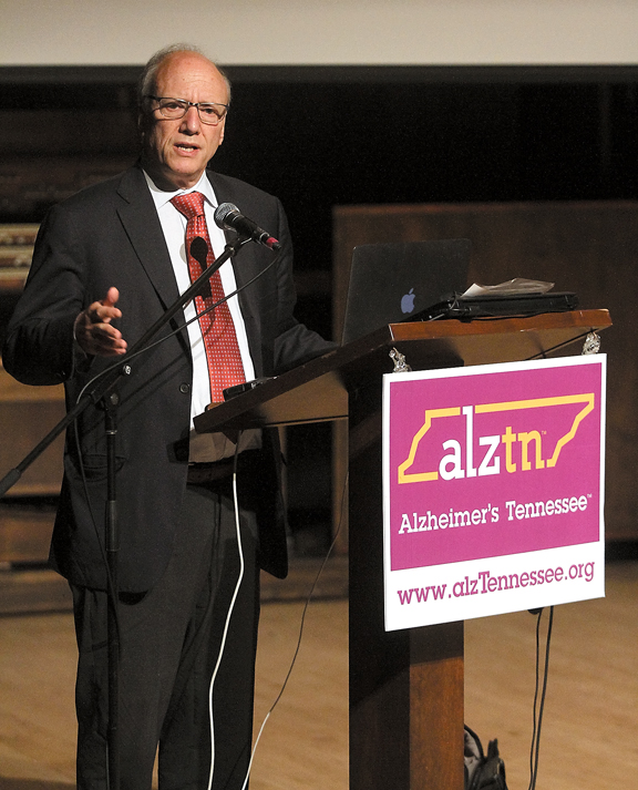 Researcher Miller shows link between brain injuries, degenerative ...