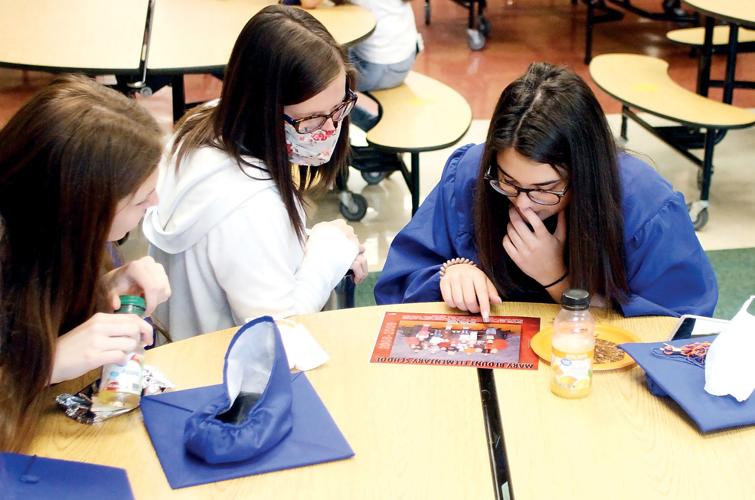 William Blount High School Class of 2021 takes Legacy Walk | News ...