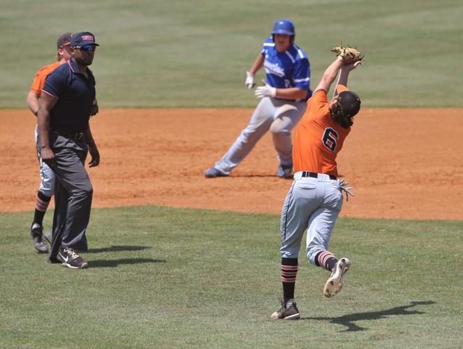 Greenback wins nightcap over Lake County to stay alive at state ...